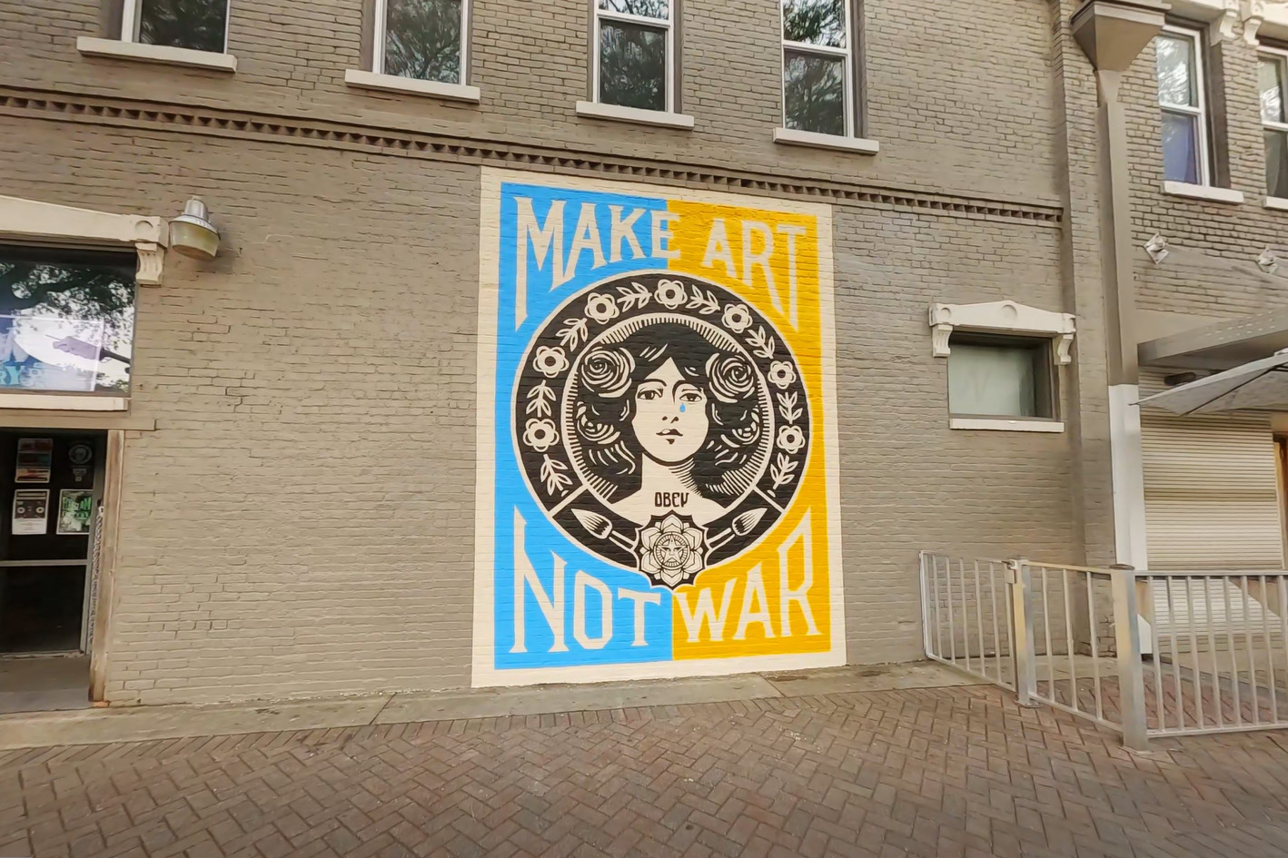 Make Art Not War Mural